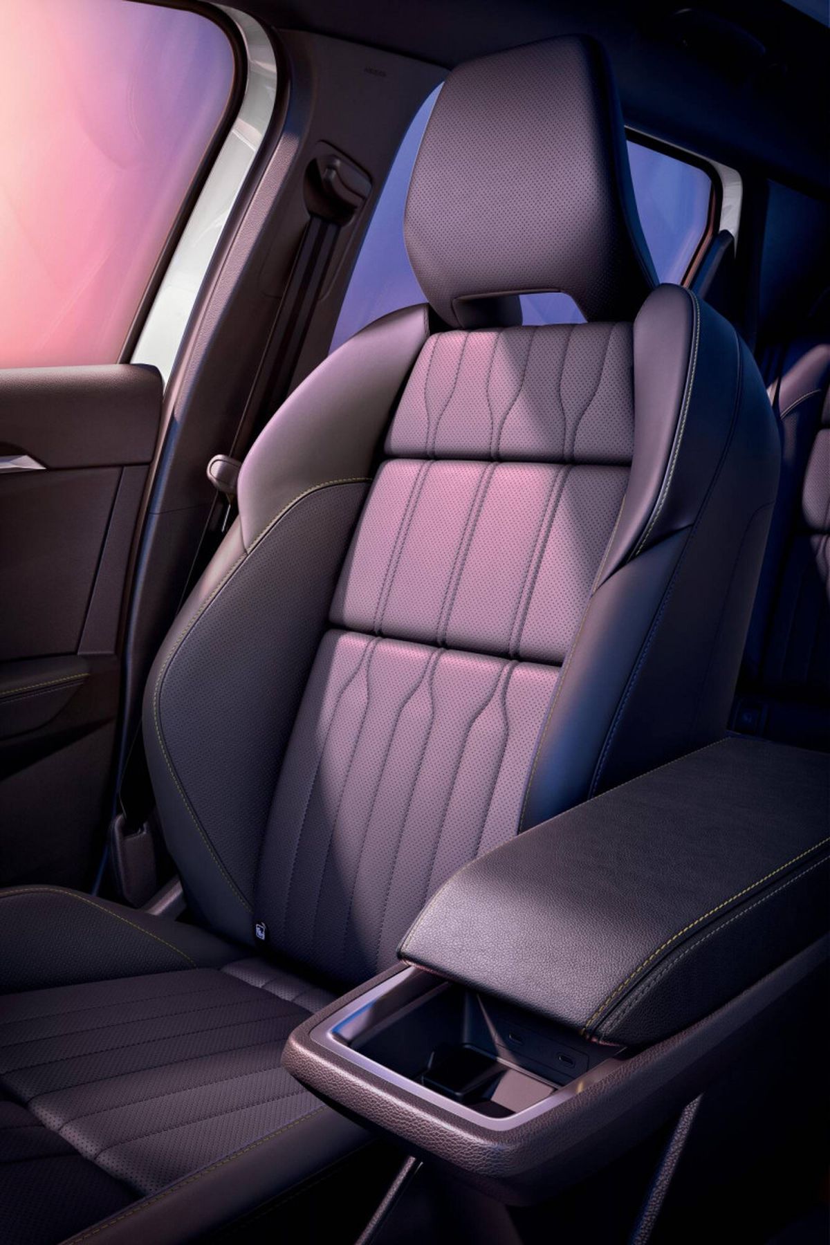 Renault Scénic E-Tech 2024 : nouveautés, confort et technologies