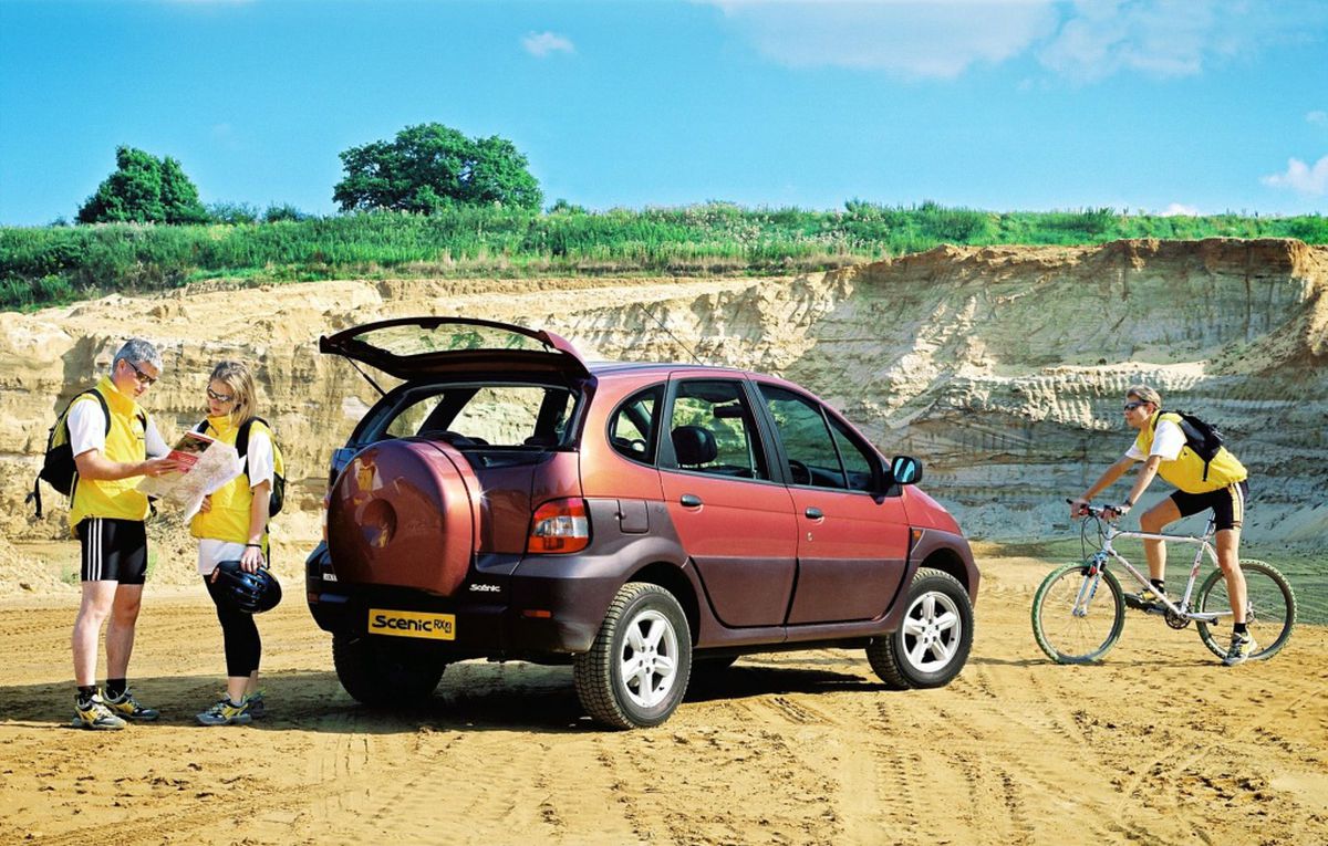 Renault Scénic RX4: présentation, tarifs, équipements