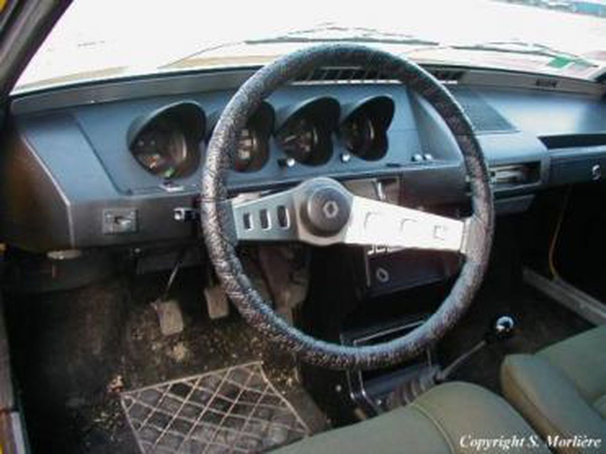 R17 - R15, un coupé Renault méconnu du grand public