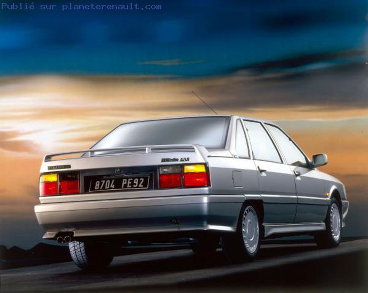 La Renault R21 2L Turbo, une sportive méconnue