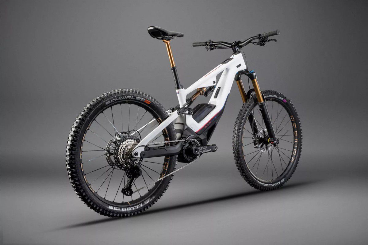 Alpine et Lapierre dévoilent leur nouveau VTT électrique haut de gamme, le GLP III SE 2024